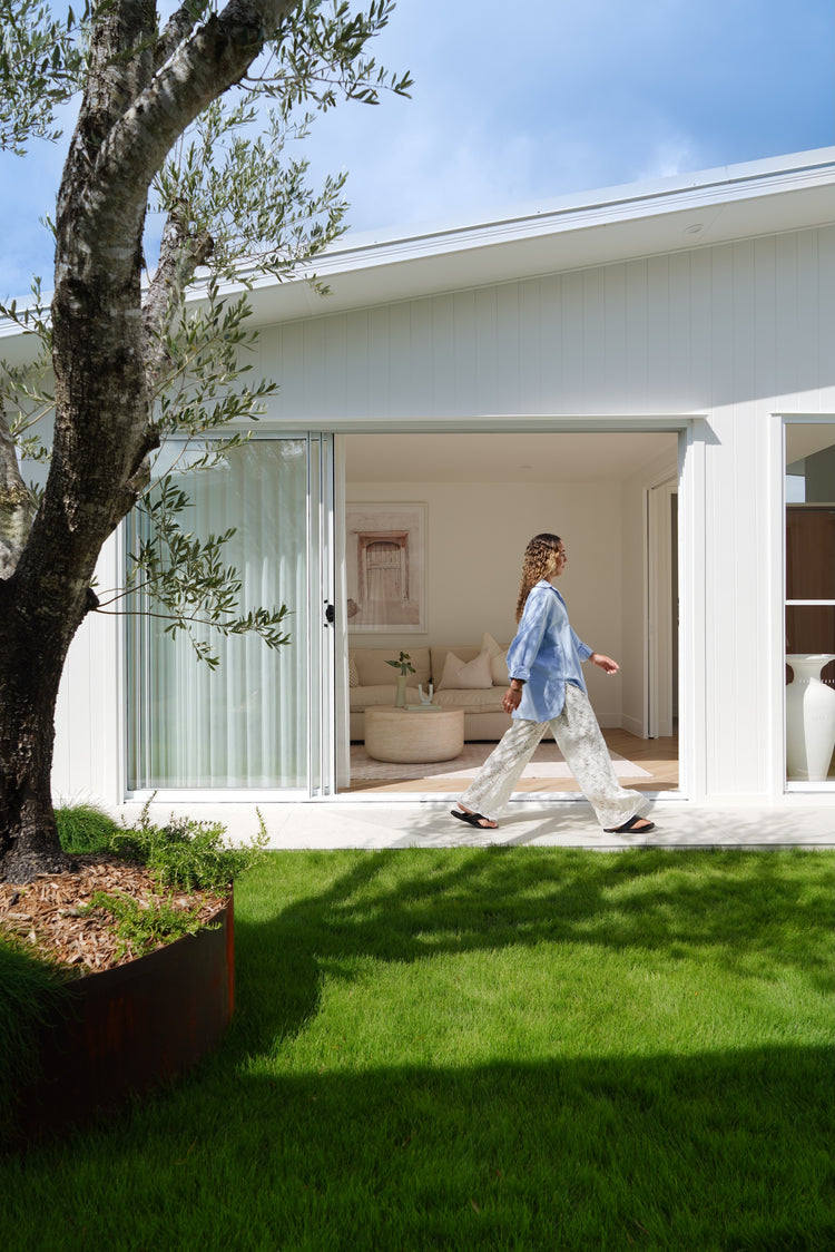 Contact – Bungalow Home